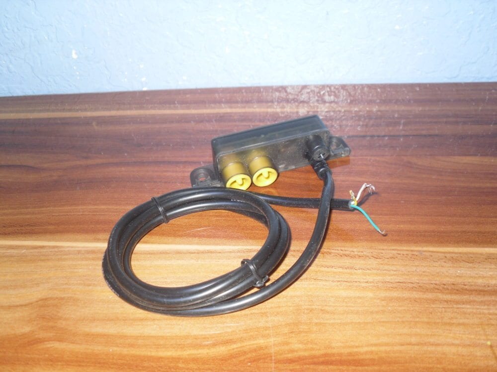 Simrad Simnet AT10 Universal NMEA0183 to Simnet NMEA 2000 Converter ...