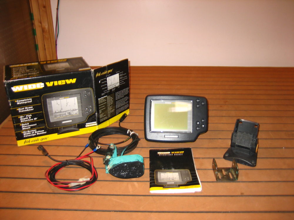 Humminbird Wide View Fishfinder Display - Excellent Condition w ...