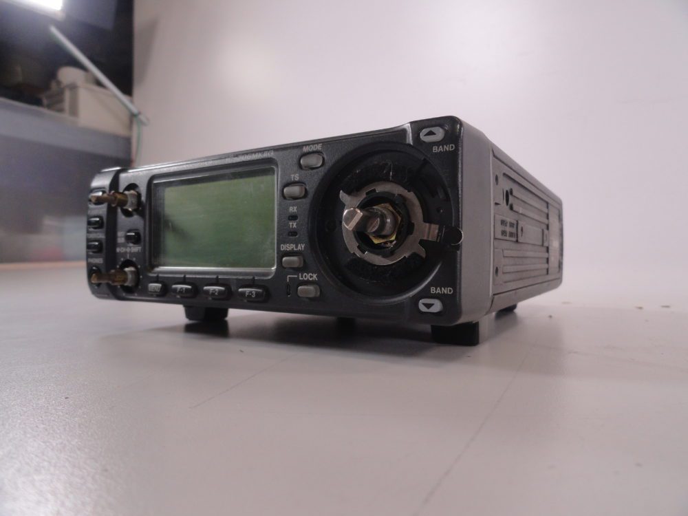 Icom IC-706MKIIG Dual Single Side Band Radios w/ AT-120 AT-140 Tuners ...