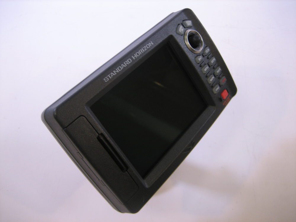 Standard Horizon CP190i Color GPS Chart Plotter - Max Marine Electronics