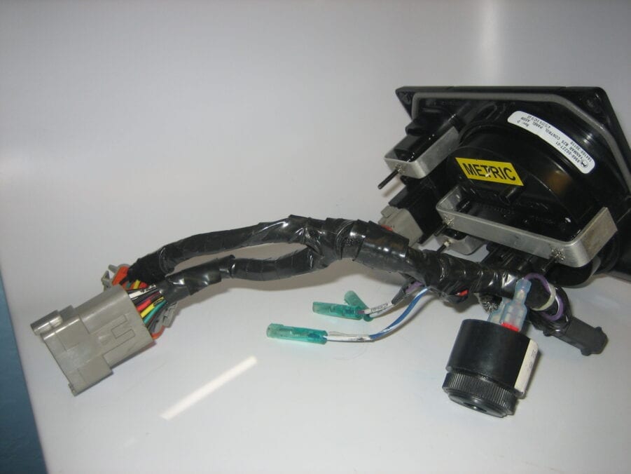 Yanmar B25 Metric Medallion Control Panel w/Tachometer Switch Panel ...