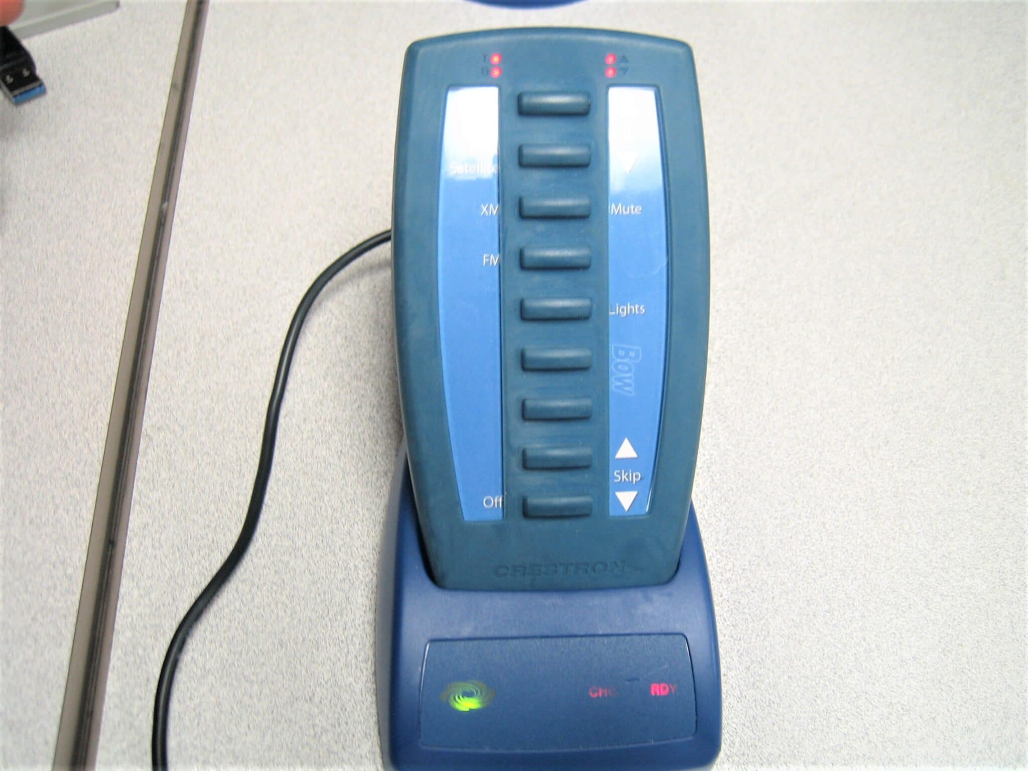 Crestron WPR-48 Waterproof Remote with WPR-DS Docking Station - For ...