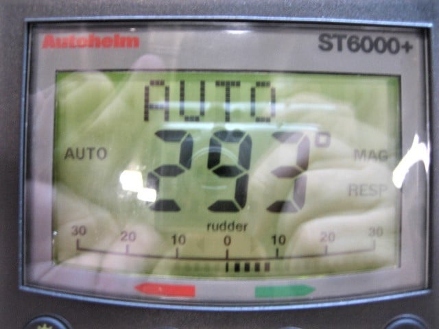 Raytheon/Raymarine ST6000+ Seatalk Autopilot Head - NEW LCD - Max ...