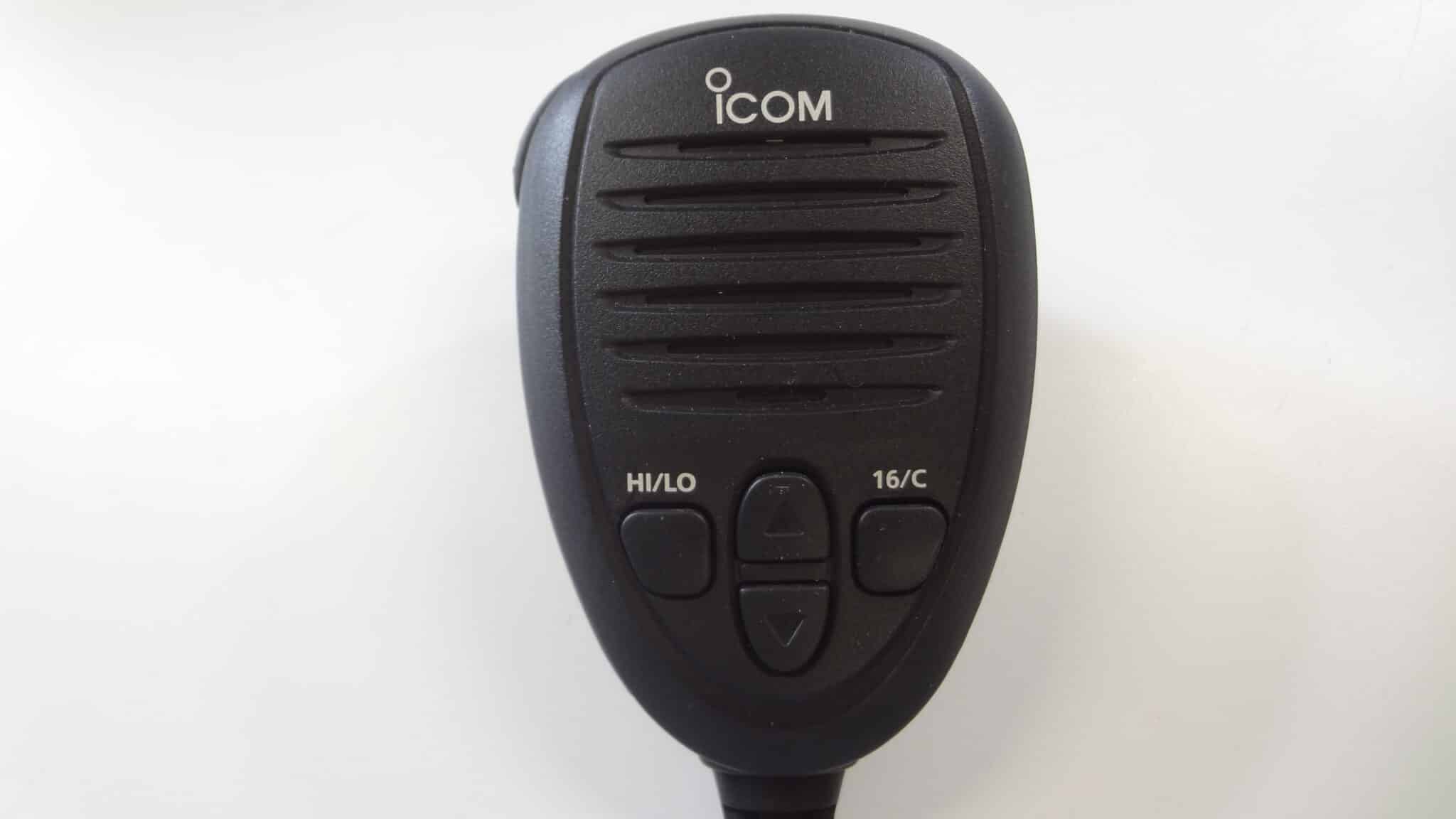Icom IC-M330 Submersible Marine VHF Radio Transceiver Unit w/ Hand Mic ...