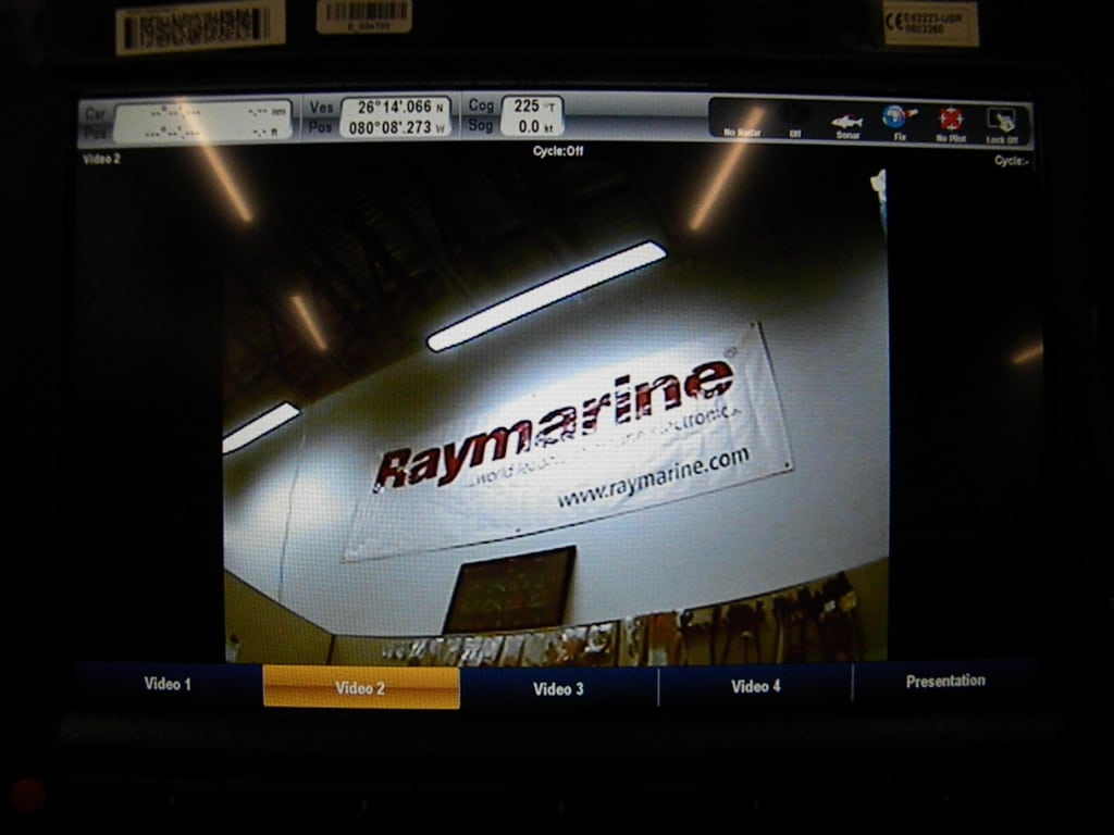 Raymarine E120w HybridTouch MFD w/Accessories -E62223- Tested! 90 Day ...