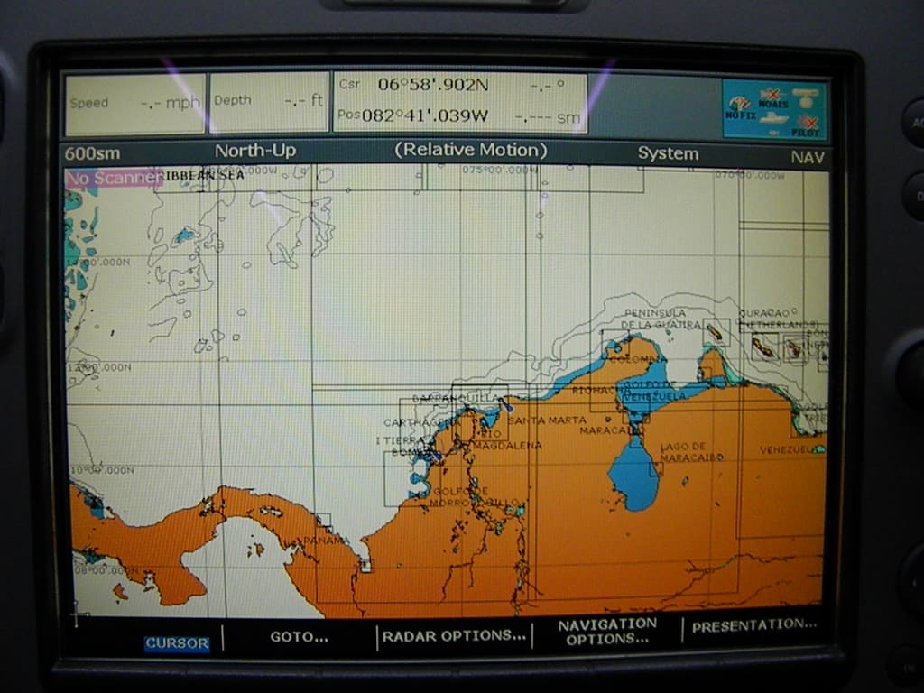 Navionics Platinum+ CF Chart Card "Caribbean & Bermuda" CF/908P+ 16GB ...