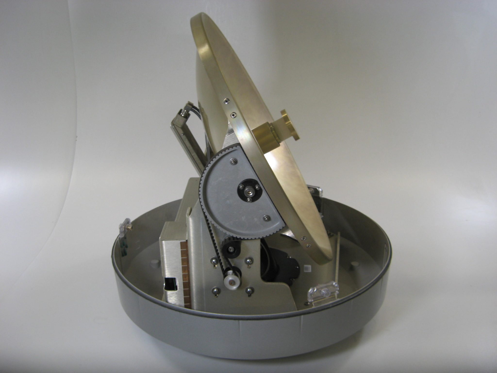 KVH Tracvision M5 Antenna Core Replacement Unit Base + Dome Tested ...