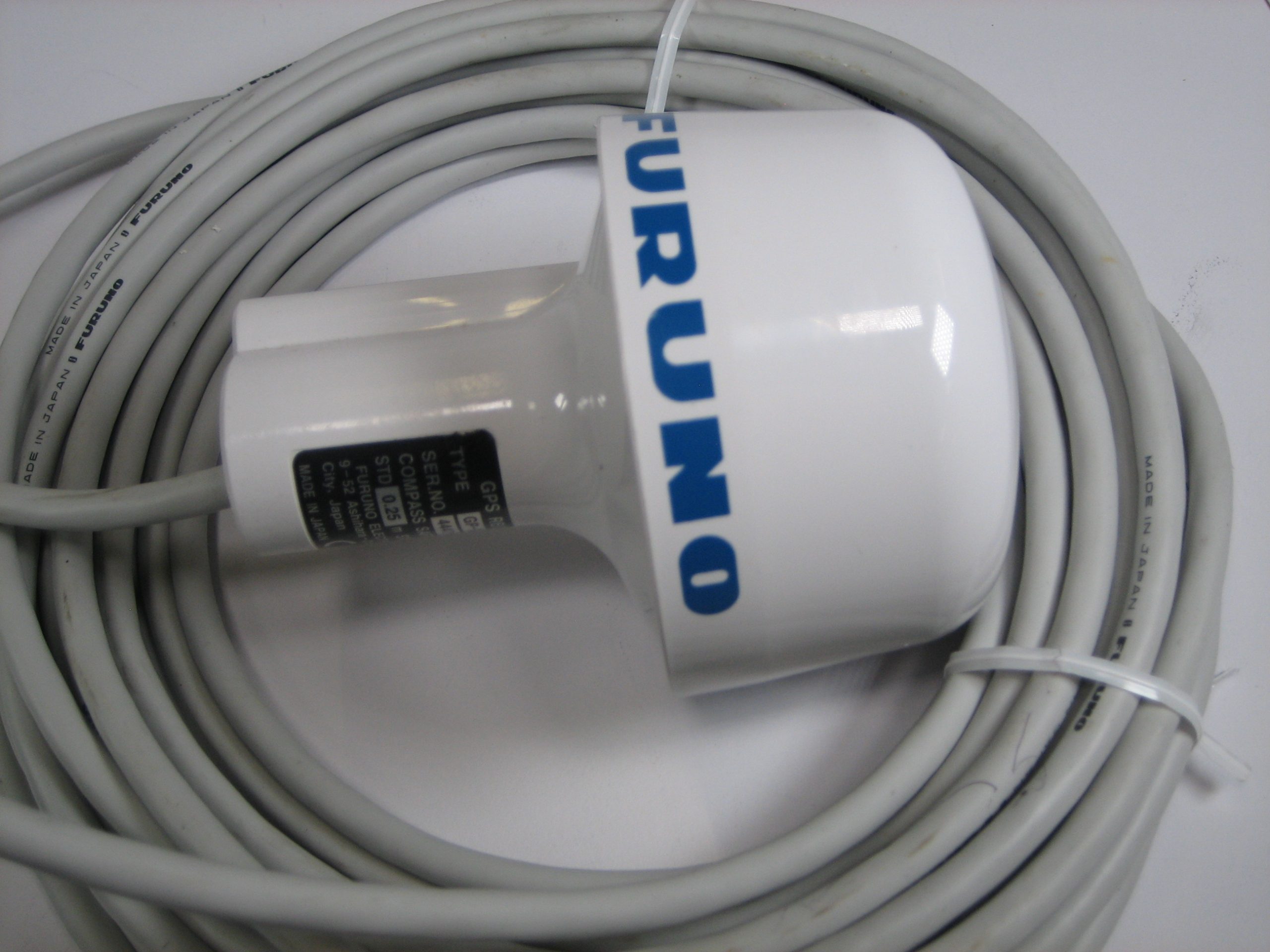 Furuno GP-320B GPS ANTENNA FOR Navnet VX1 VX2 3D - TESTED - Max Marine ...