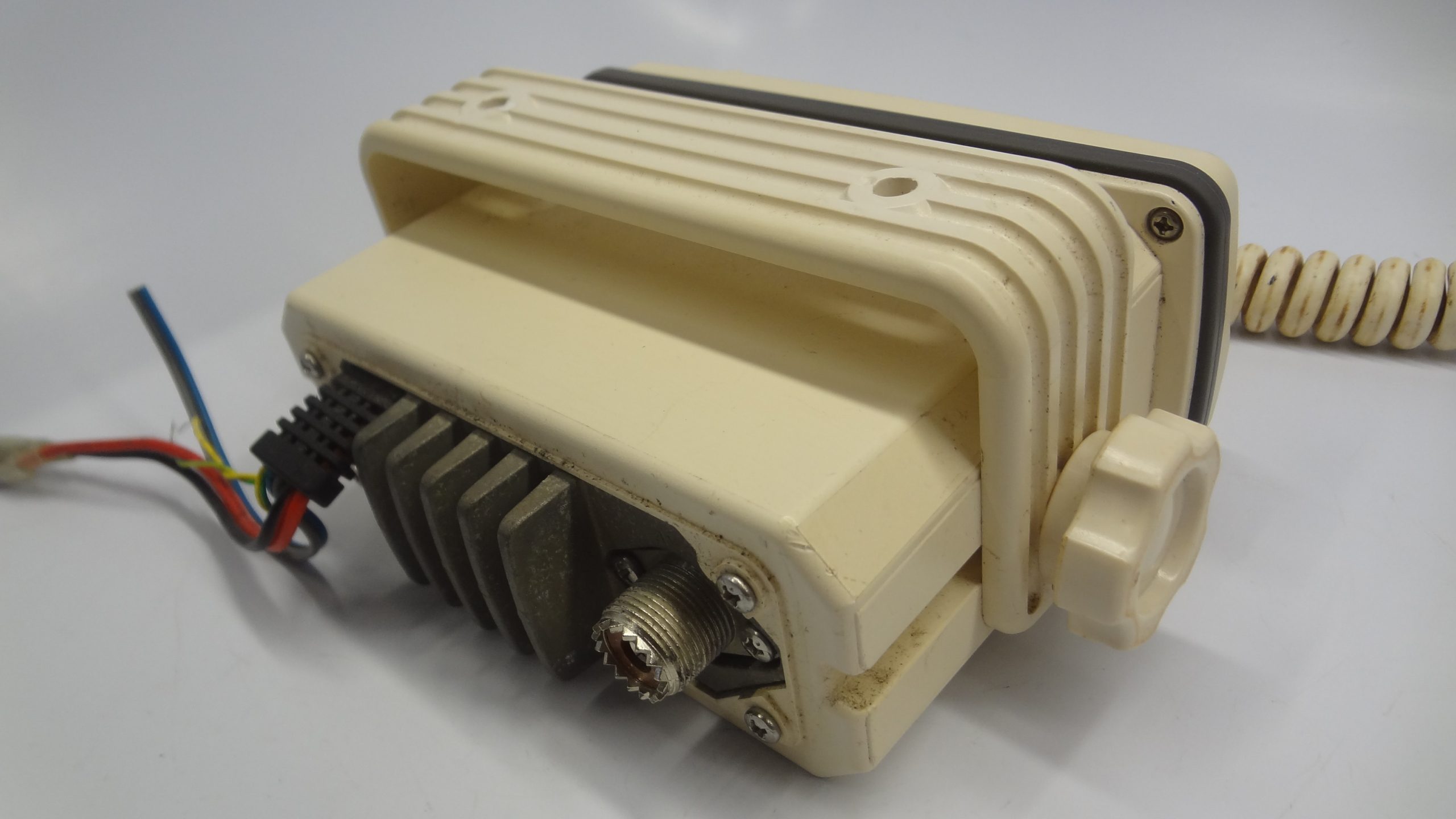 Icom IC-M302 Submersible Marine VHF Radio Transceiver Unit w/ HM-141W Hand Mic - Max Marine ...